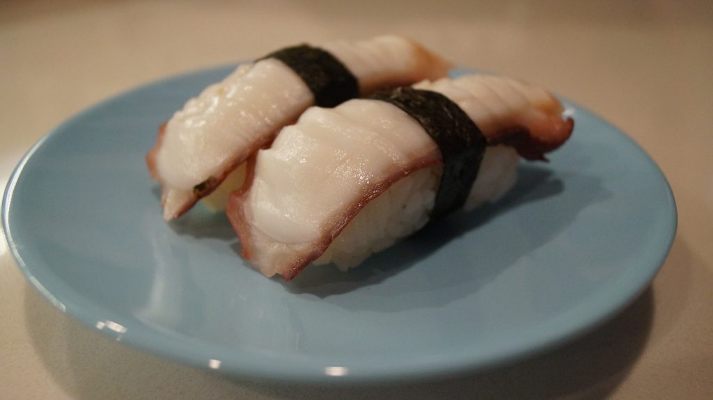 【全城最大旋转寿司】Mikami Revolving Sushi&Bar落户圣地亚哥 – 圣地亚哥美食指南